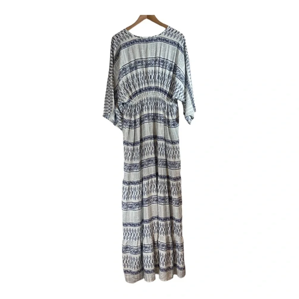 Vici | Dresses | Vici Bohemian Print Kaftan Maxi | Poshmark